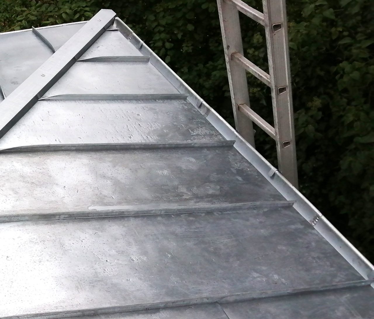 Moderne Metalldächer - Dachdeckerei Thiele & Söhne